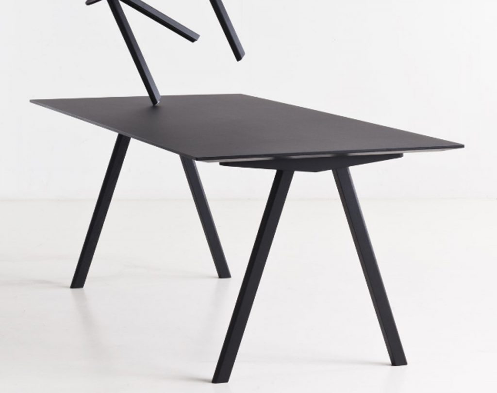 CPH 10 Desk / Water-Based Lacquered Solid Oak - L160 X W80 X H74 - 2nd Floor